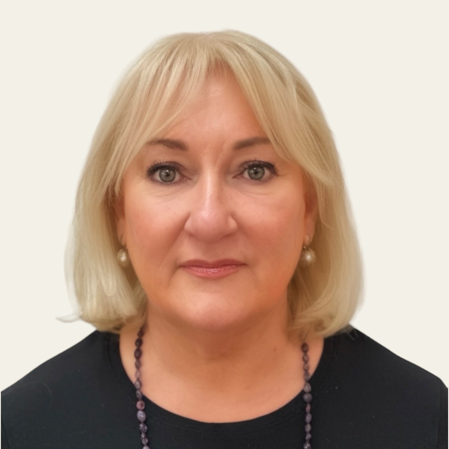 Carole Holiday – Psychic Sisters Readings